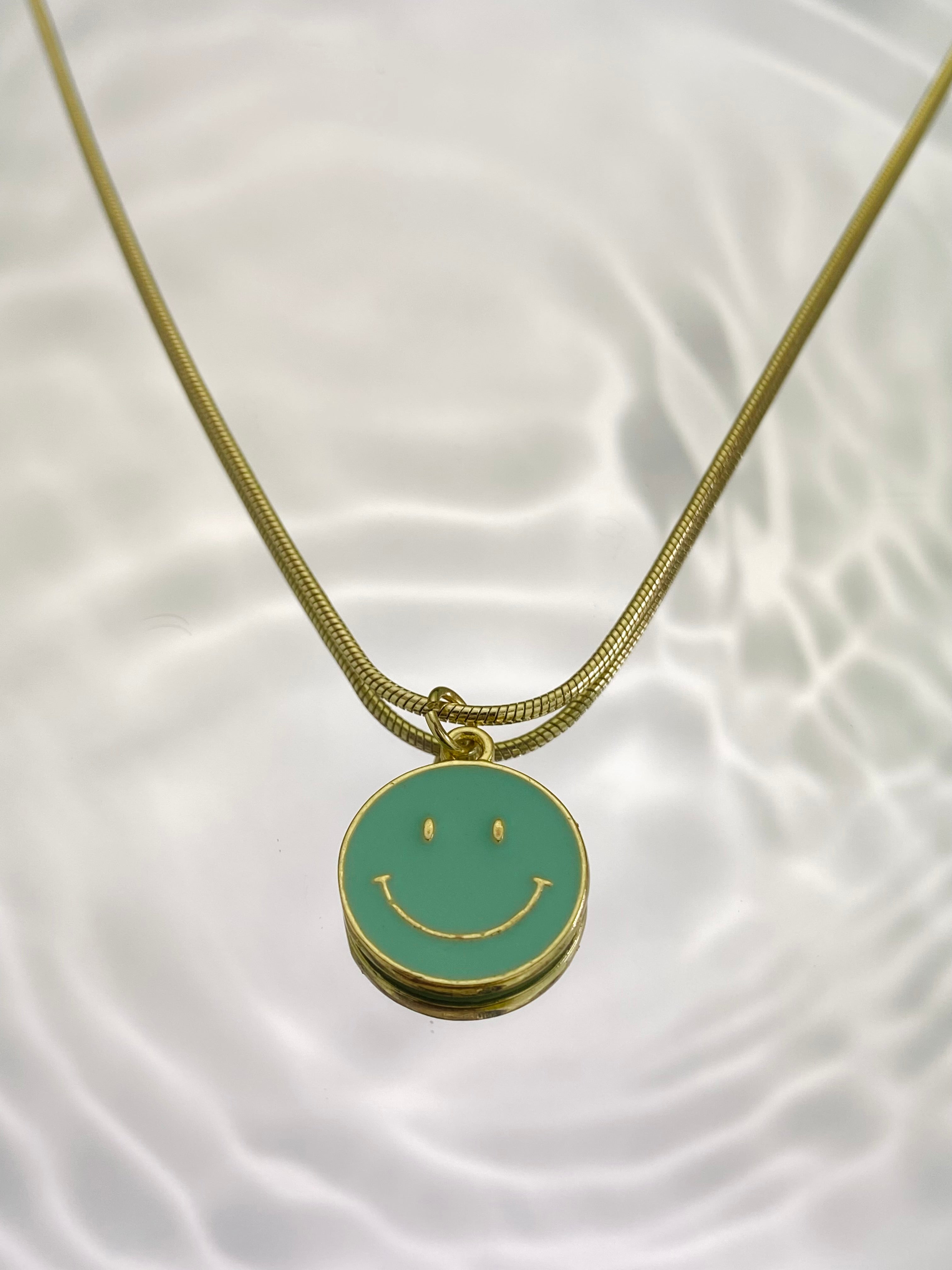 Mint Smiley Necklace – Ash&Cort